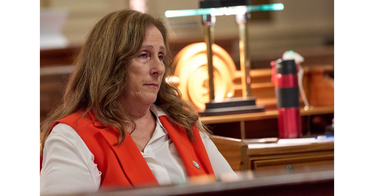Lawsuit: Jeanne Edwards Was a Workplace Terror